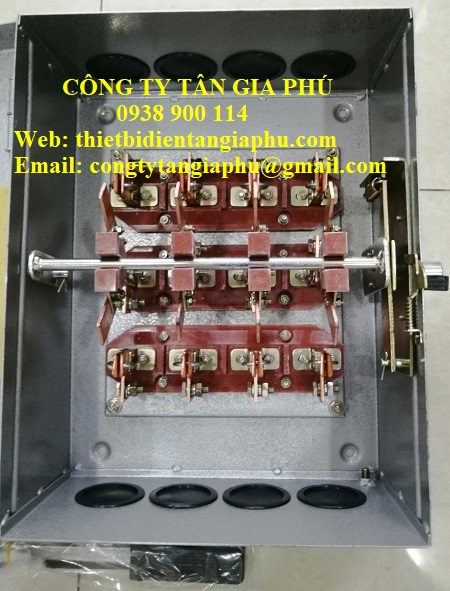 Cầu dao đảo 3 pha